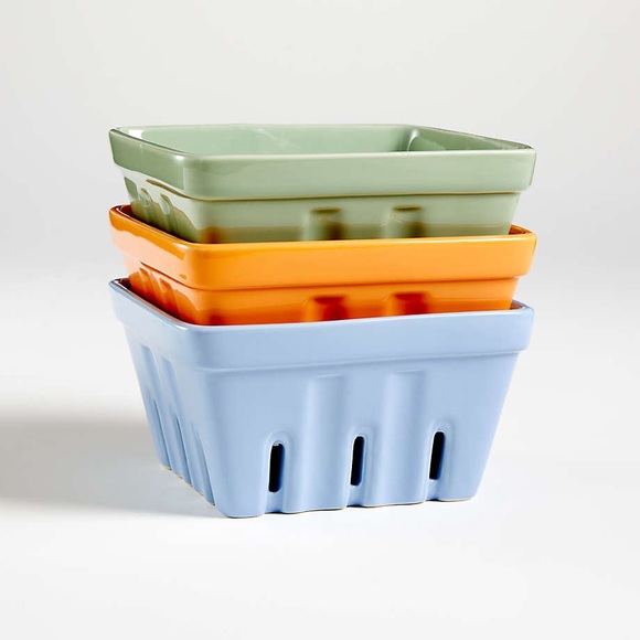 Crate&Barrel | Kitchen | Crate Barrel Berry Box Colander Porcelain ...